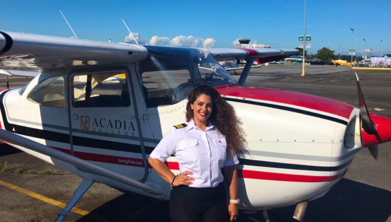 Commercial Pilot Program – Acadia College
